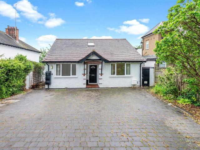3 bedroom detached bungalow for sale