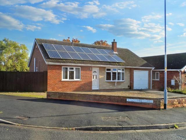 3 bedroom detached bungalow for sale