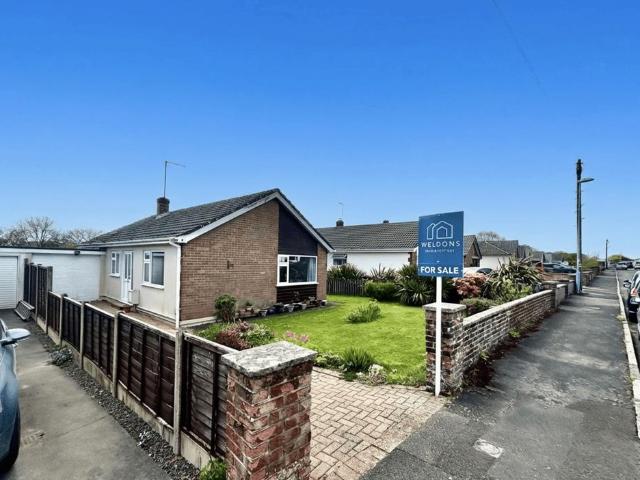 3 bedroom detached bungalow for sale