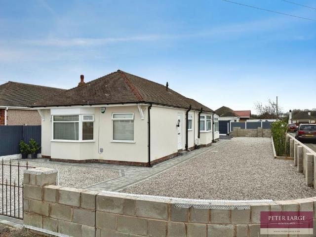 3 bedroom detached bungalow for sale