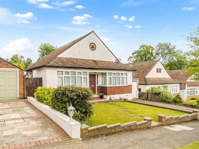 3 bedroom detached bungalow for sale