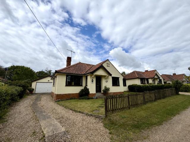 3 bedroom detached bungalow for sale