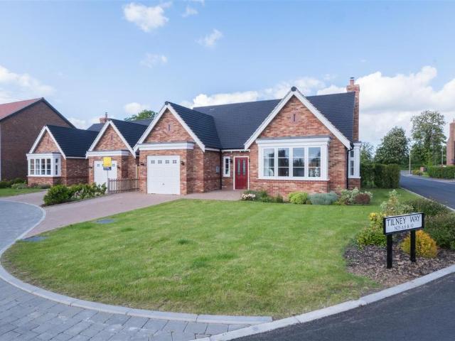 3 bedroom detached bungalow for sale