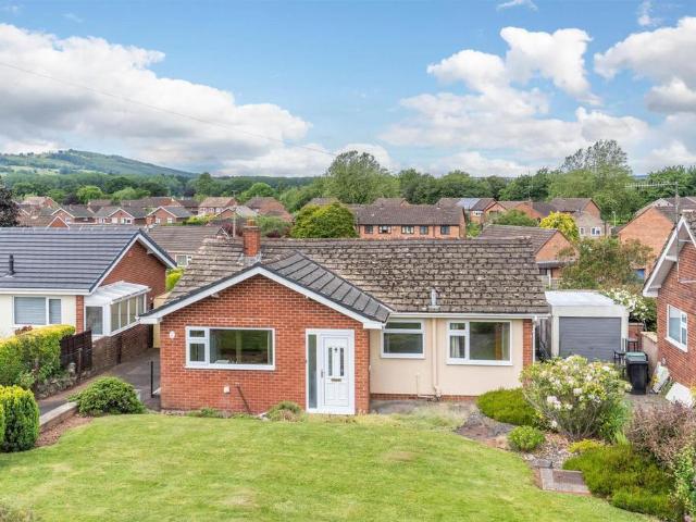 3 bedroom detached bungalow for sale