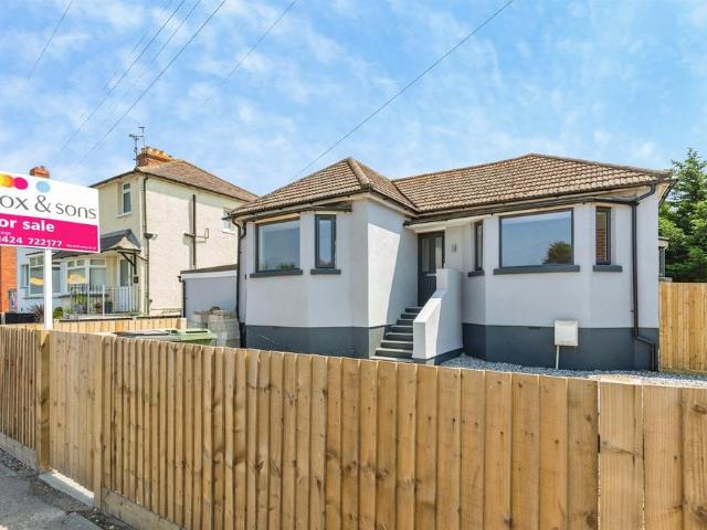 3 bedroom detached bungalow for sale