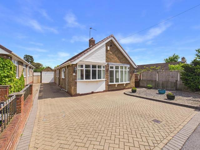 3 bedroom detached bungalow for sale