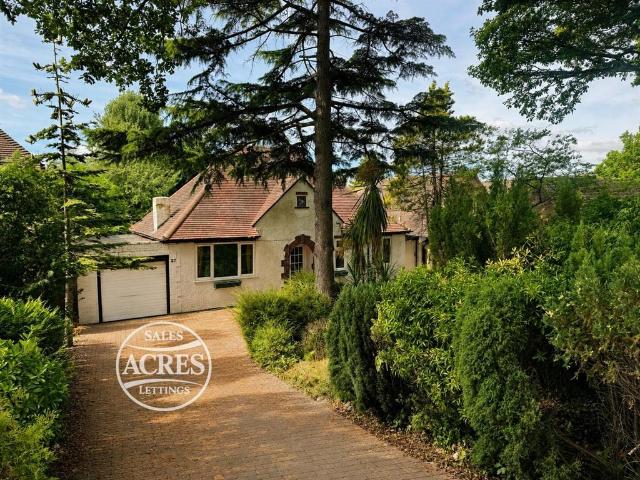 3 bedroom detached bungalow for sale