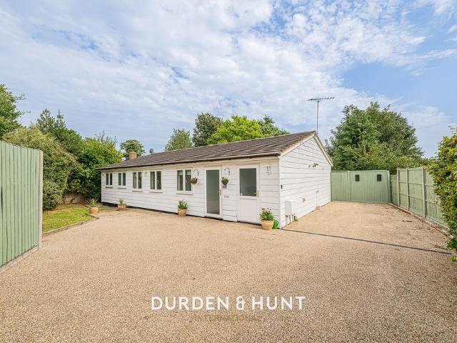 3 bedroom detached bungalow for sale