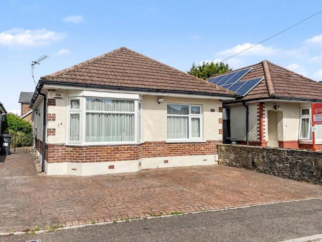 3 bedroom detached bungalow for sale
