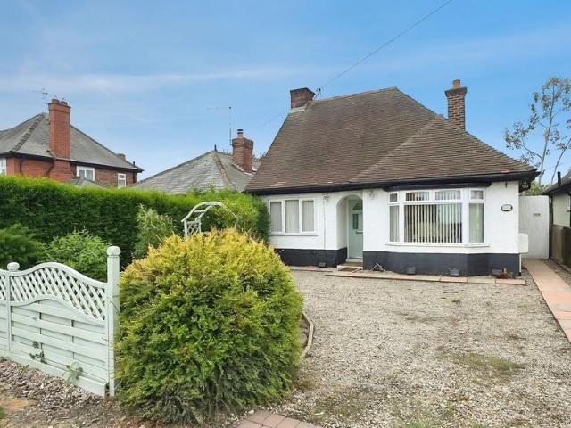 3 bedroom detached bungalow for sale