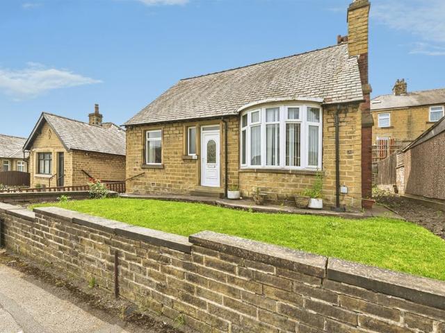 3 bedroom detached bungalow for sale