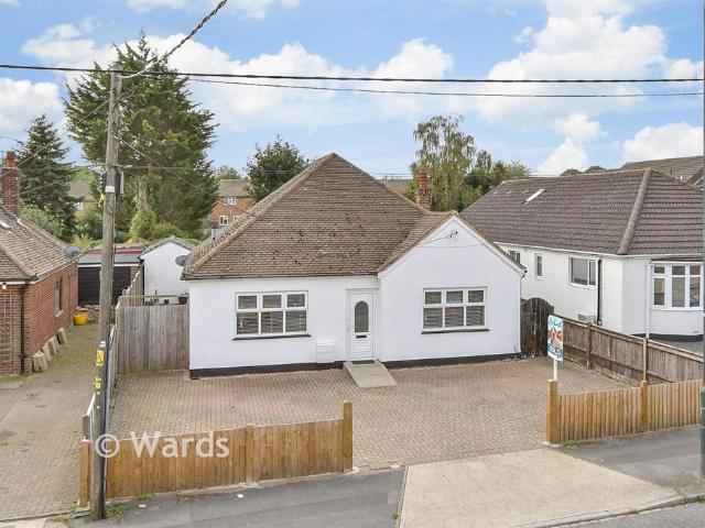 3 bedroom detached bungalow for sale