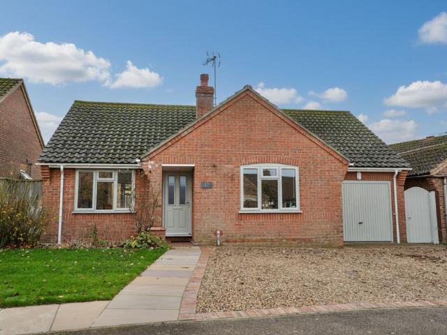 3 bedroom detached bungalow for sale