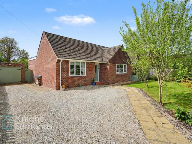 3 bedroom detached bungalow for sale