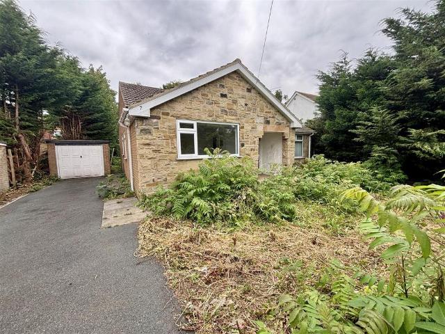 3 bedroom detached bungalow for sale