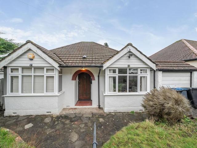 3 bedroom detached bungalow for sale