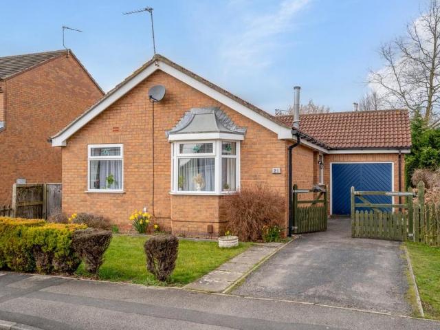 3 bedroom detached bungalow for sale