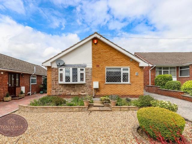 3 bedroom detached bungalow for sale