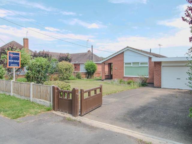 3 bedroom detached bungalow for sale