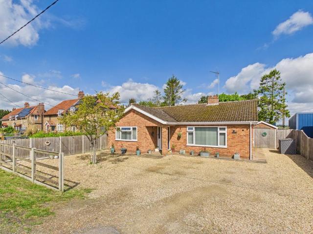 3 bedroom detached bungalow for sale