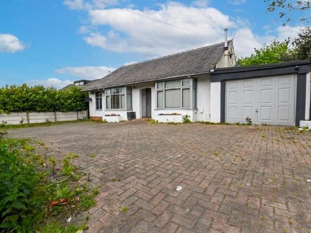 3 bedroom detached bungalow for sale