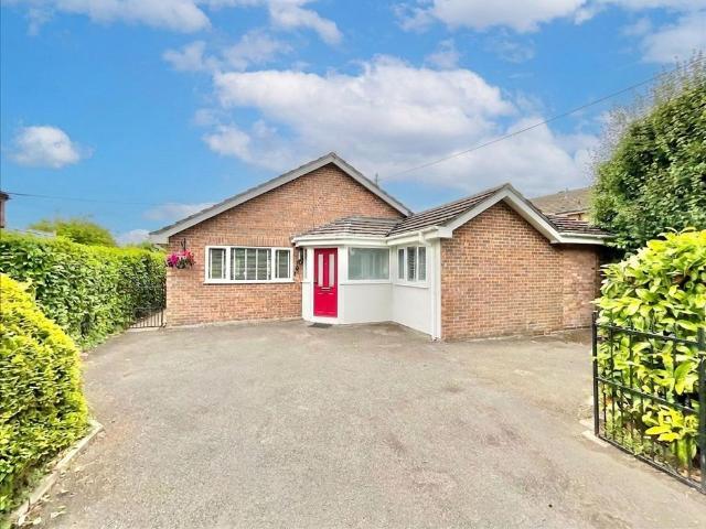 3 bedroom detached bungalow for sale