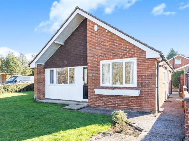 3 bedroom detached bungalow for sale