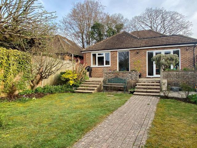 3 bedroom detached bungalow for sale