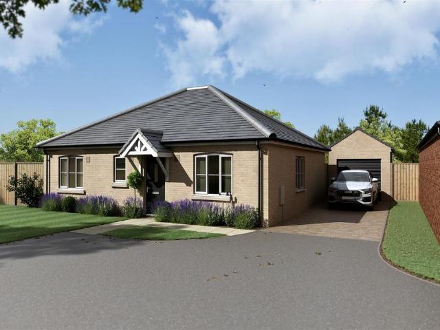 3 bedroom detached bungalow for sale