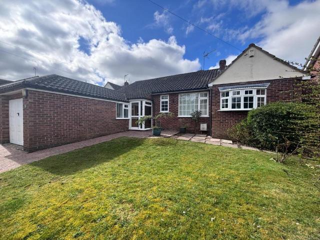3 bedroom detached bungalow for sale