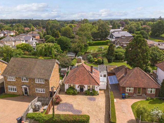 3 bedroom detached bungalow for sale