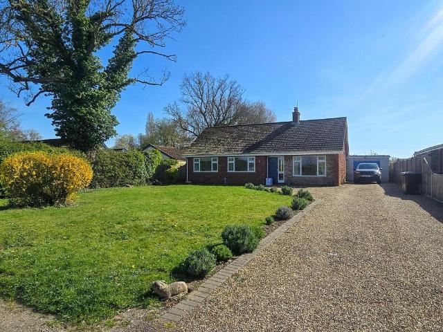 3 bedroom detached bungalow for sale