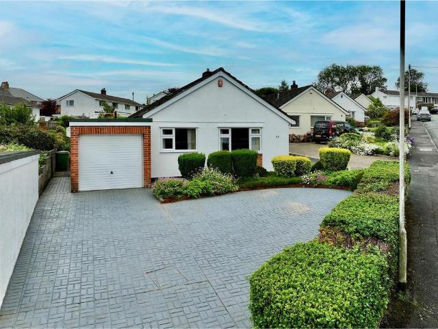 3 bedroom detached bungalow for sale