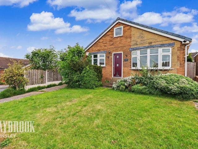 3 bedroom detached bungalow for sale