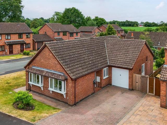 3 bedroom detached bungalow for sale