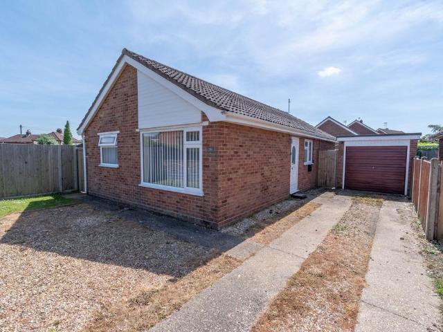 3 bedroom detached bungalow for sale