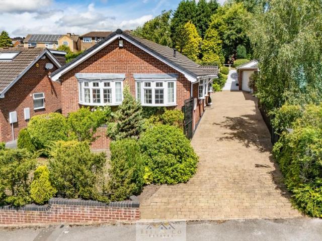 3 bedroom detached bungalow for sale