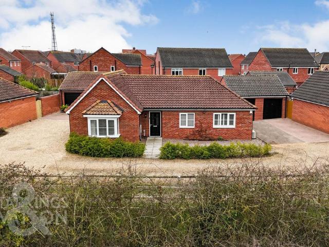 3 bedroom detached bungalow for sale