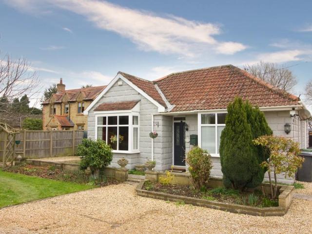 3 bedroom detached bungalow for sale