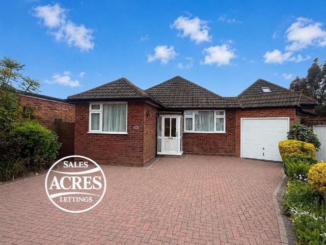3 bedroom detached bungalow for sale