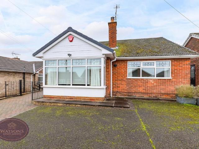 3 bedroom detached bungalow for sale
