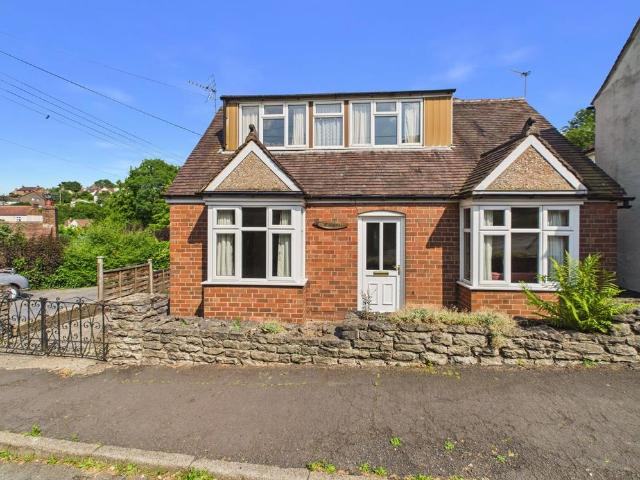 3 bedroom bungalow for sale