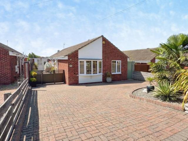 3 bedroom detached bungalow for sale