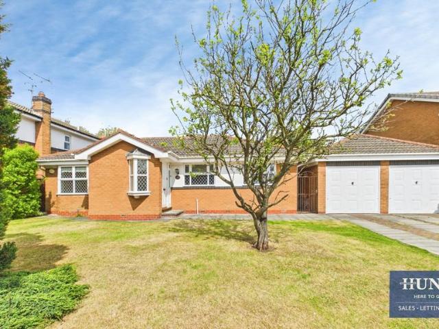 3 bedroom detached bungalow for sale