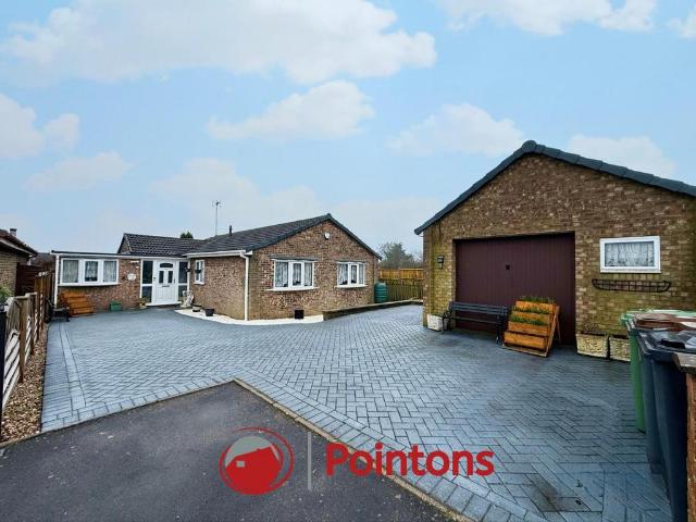 3 bedroom detached bungalow for sale