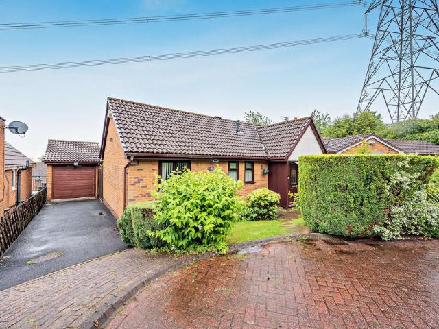 3 bedroom detached bungalow for sale