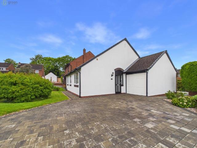 3 bedroom detached bungalow for sale