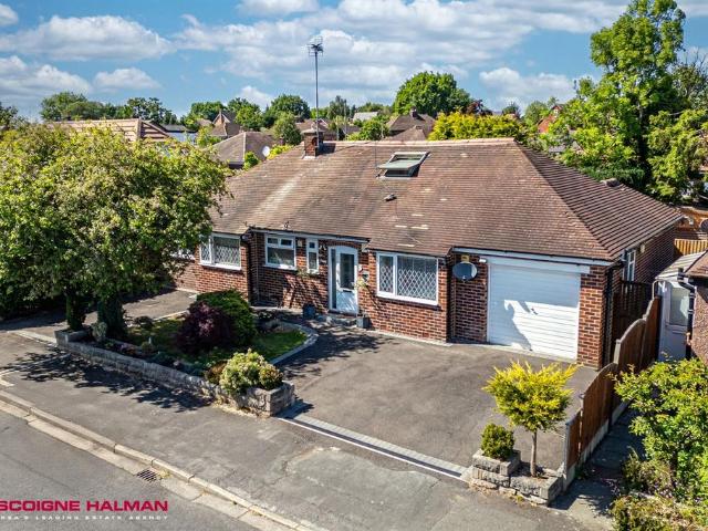 3 bedroom detached bungalow for sale