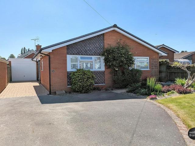 3 bedroom detached bungalow for sale