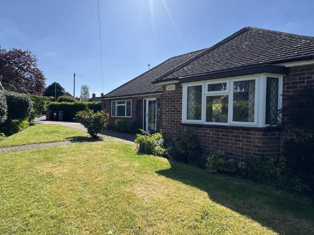 3 bedroom detached bungalow for sale